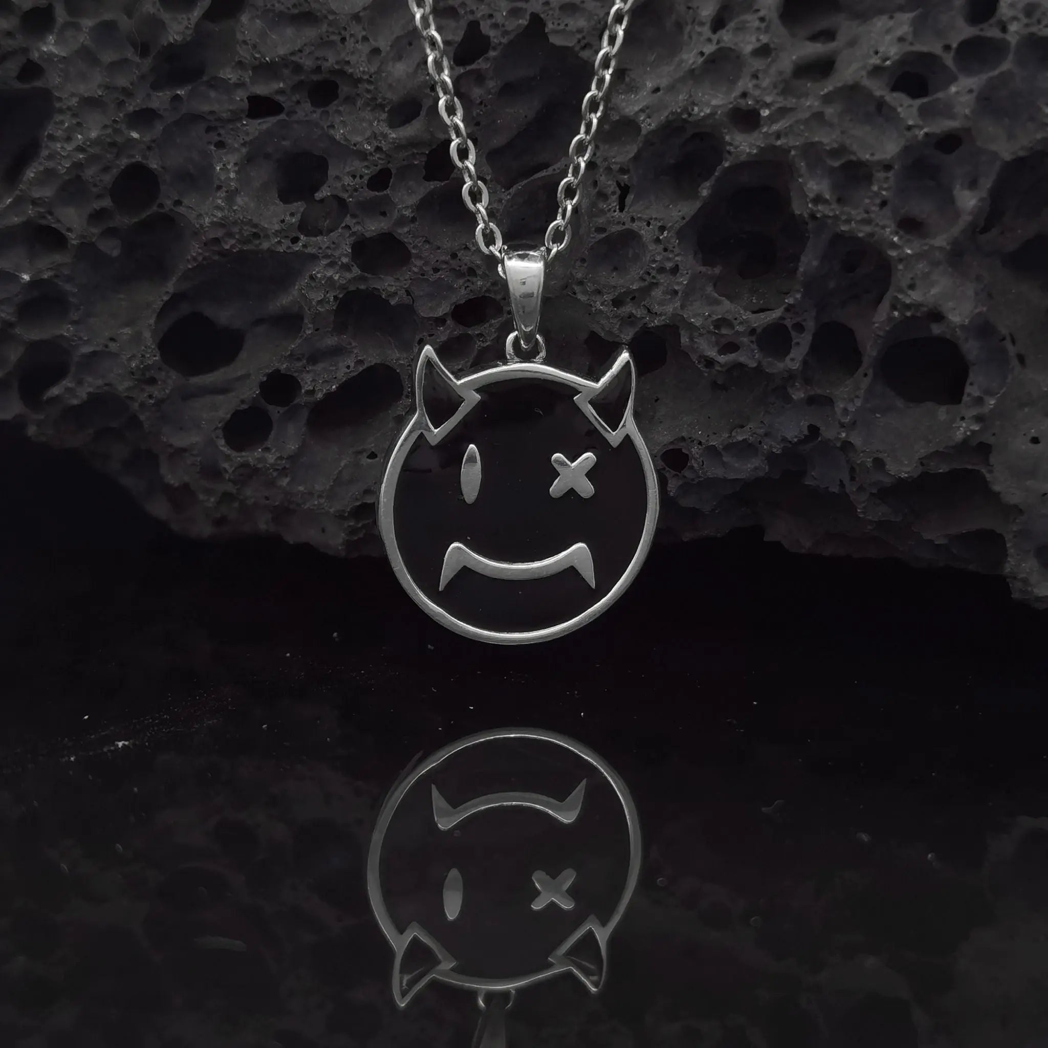 Sin Grin: Handcrafted Gothic Necklace - Gothic Jewelry - $55 | iGothica